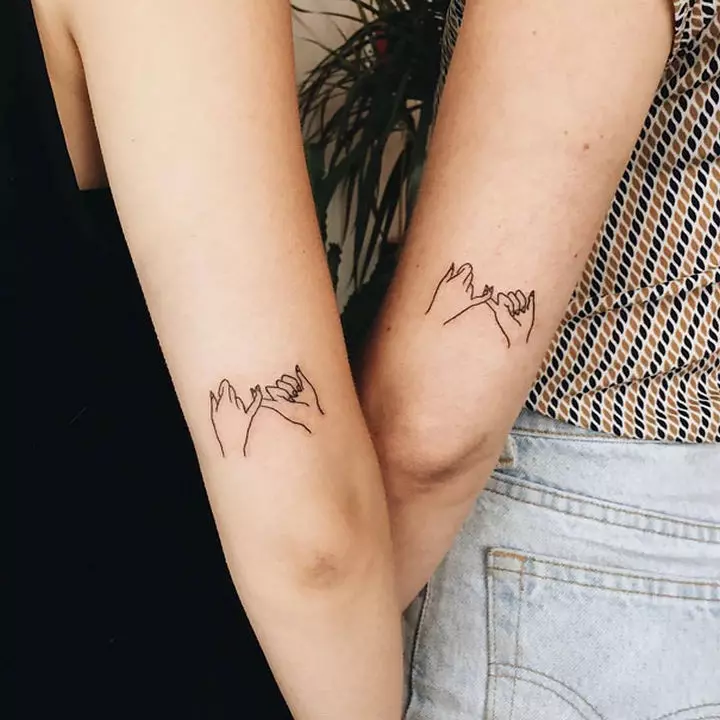 21 татуювання сестри, які ви захочете зробити зі своєю сестрою 1216_4